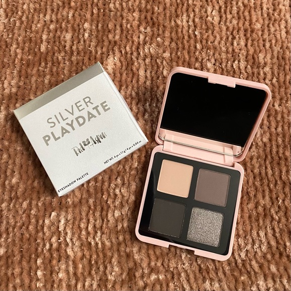 Red Aspen | Makeup | Red Aspen Silver Playdate Mini Eyeshadow Palette ...